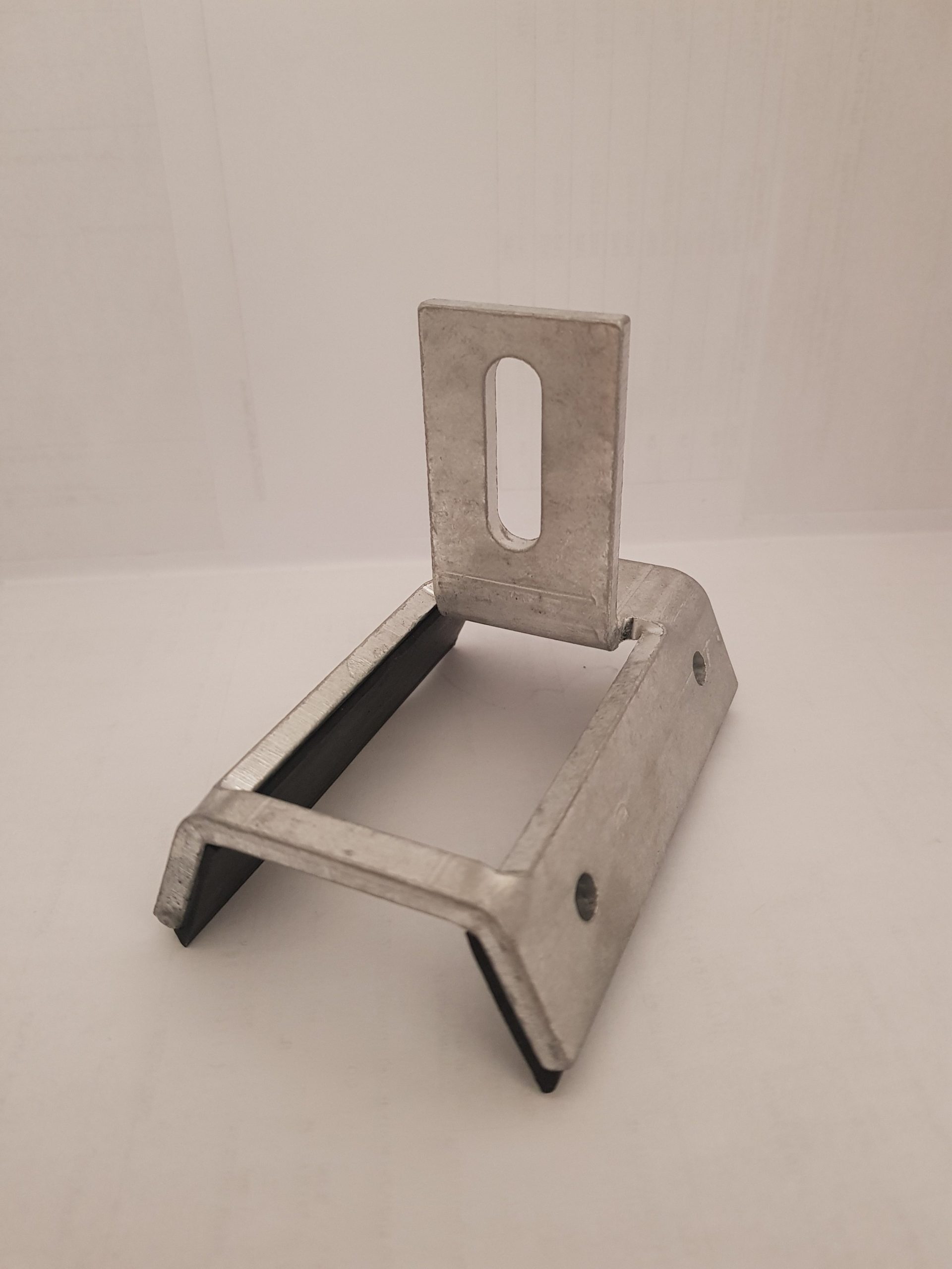 IBR ECO ROOF BRACKET – ACROSS THE RIB – SolarSpes Shop